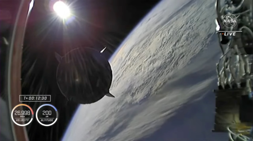 SpaceX Dragon Crew-2 mission lights up the sky with early morning ...