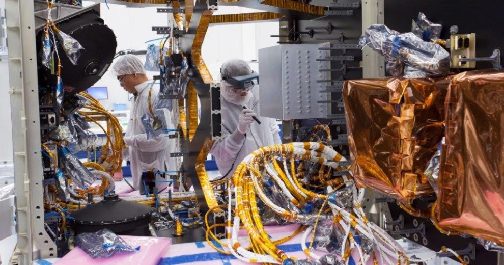 Magellan Aerospace to provide avionics for MDA's Earth observation ...